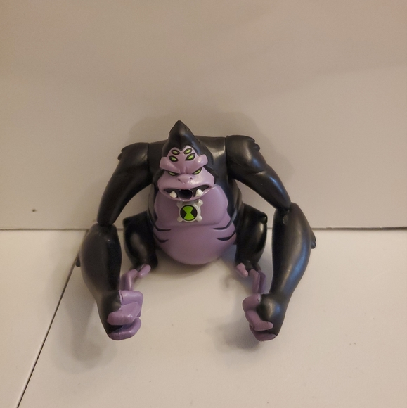 Bandai Namco | Toys | Ben Ultimate Alien Spider Monkey 4 Action Figure ...